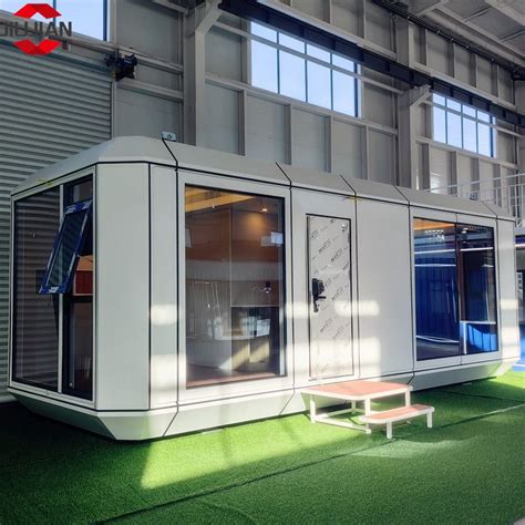 Luxury Design Affordable Prefab Modular Living Mini Capsule Hotel Pod
