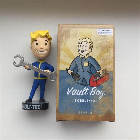 Купить Фигурка Vault Boy недорого