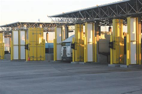 Exploranium At 980 Radiation Portal Monitor Rpm