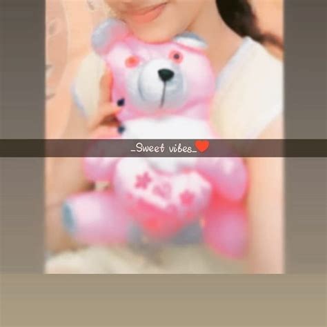 Vipasha 017 On Threads