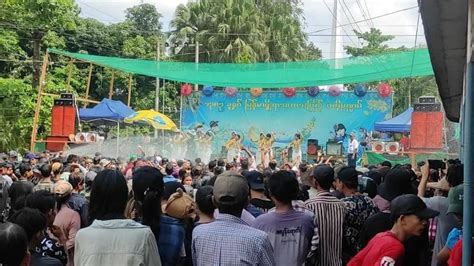 ဝါးခယ်မမြို့နယ်တွင် မဟာသင်္ကြန်အတက်‌နေ့ ပြည်သူများ‌ ပျော်ရွှင်စွာ