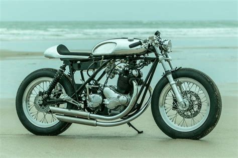 Norton Commando 850 Café Racer Bikebound