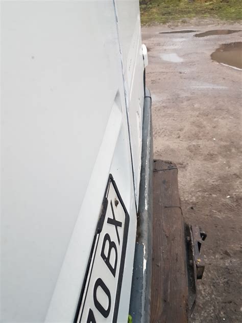 Подлатал дверь — Mercedes-Benz Sprinter (1G), 2,3 л, 1997 года | своими ...