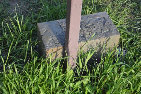 Construction And Installation Of A Base Of Cinder Blocks Stock Image Image Of Brickwork