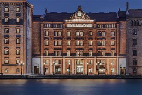 Hilton Molino Stucky Venice Transportation Hilton Molino Stucky An