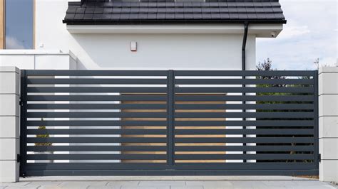 The 6 Most Expensive Types Of Fence Materials And Are They Worth The Price