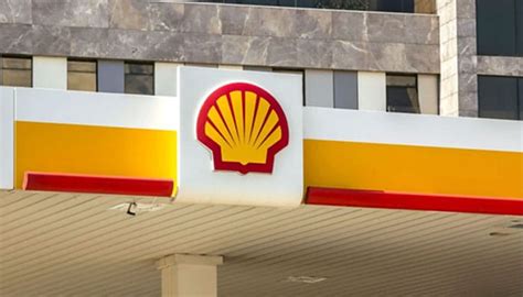 Shell Reports 6b Profit Launches Buyback Fact File
