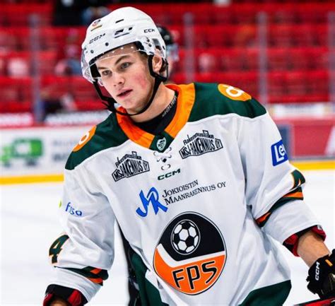 Malte Hasselgren Stats Contract Salary And More