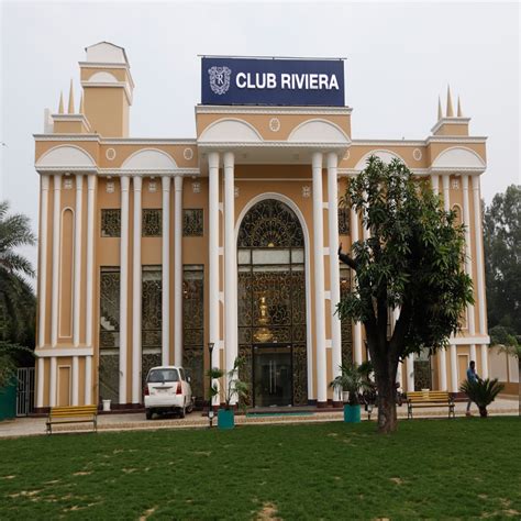 Club Riviera 𝗕𝗢𝗢𝗞 Budaun Hotel