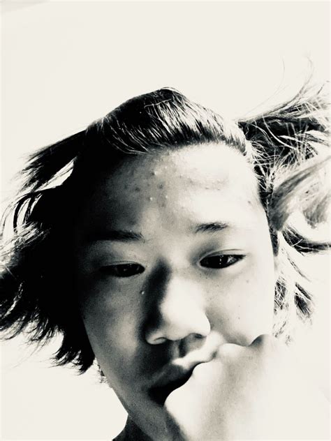 Another Wave Of Crushing Depression Comes Crashing In Ill Not Be Sugar Coating My Life For