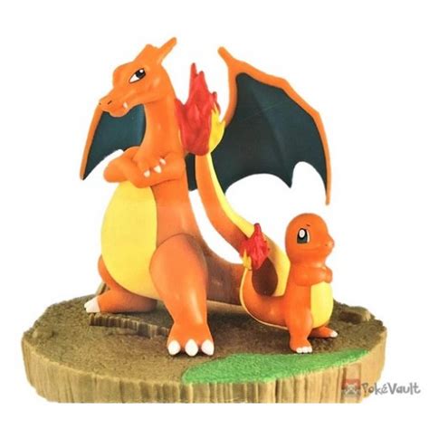 Pokemon 2022 Charizard Charmander Bandai Look At My Tail Figure