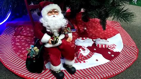 Видео обзор Дед Мороз музыкальный, на кресле-качалке, арт. 230198 - YouTube