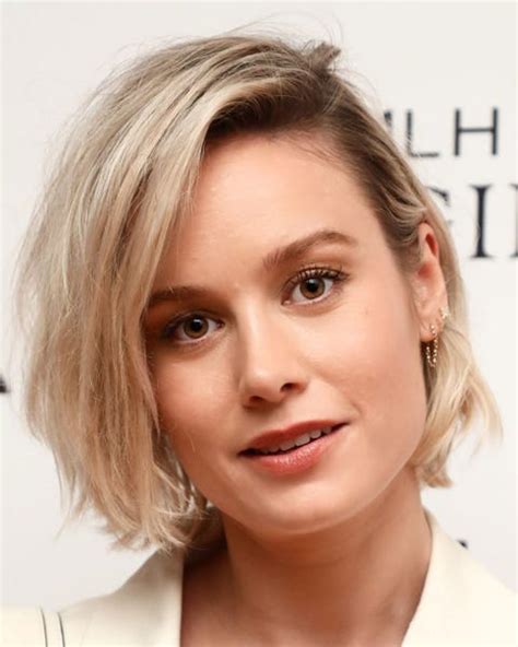 25 Best Short Hair Styles Bobs Pixie Cuts And More Celebrity