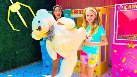 استیسی و بابایی با داستان نستیا و اولین