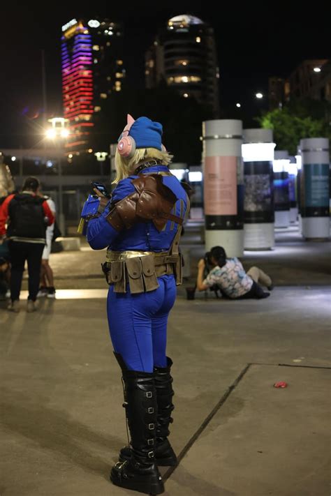 Vault Dweller Survivor Girl Fallout R Cosplayers