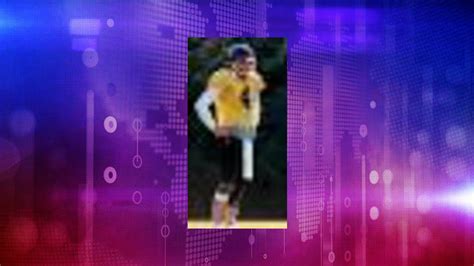 Fame Paul Troth Quarterback Net Worth And Salary Income Estimation Mar 2025 People Ai