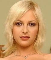 Jennifer Love Wiki Bio Everipedia