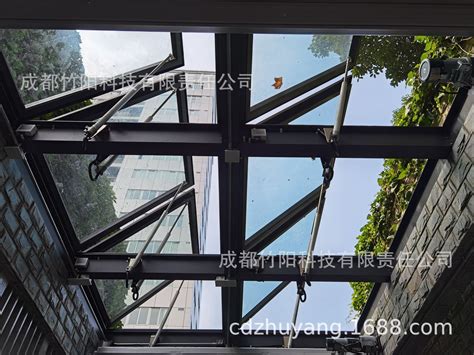 专业电动排烟窗 联动消防排烟窗智能消防排烟天窗手自动排烟窗 阿里巴巴