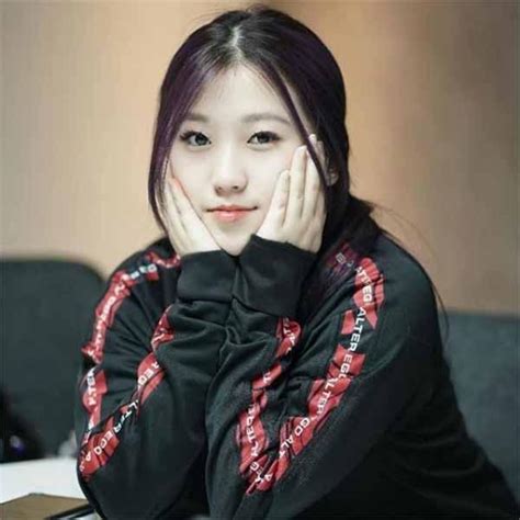 Profil Dan Biodata Rrq Ash Si Jungler Cantik Dengan Harga Tinggi Ggwp