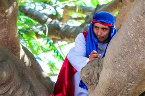 Lambayeque Emotiva Representación De La Pasión Y Muerte De Cristo En
