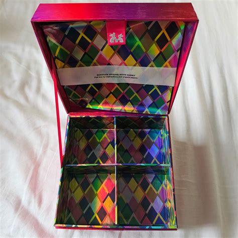 Bakerzin Mooncake Box Hobbies And Toys Memorabilia And Collectibles