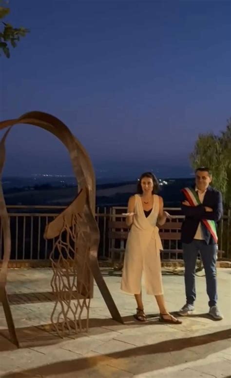 Una Boccata Darte Inaugurata A Simeri Opera Di Anna Ill