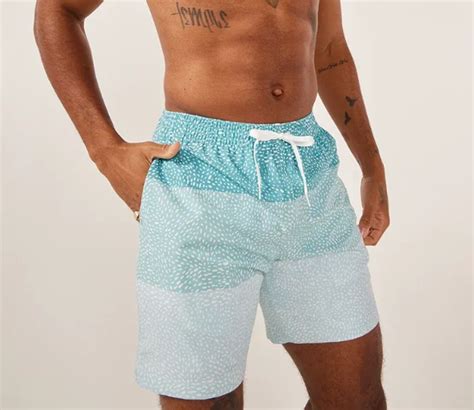 Chubbies The Whale Sharks 70 Stretch Zipper Pockets Gabrielles Biloxi