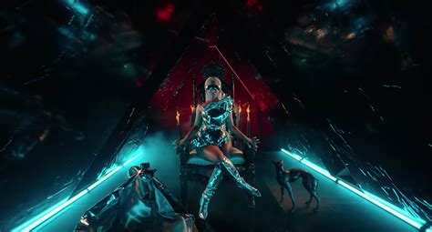Watch Nicki Minajs Resolute New Hard White Video Rolling Stone