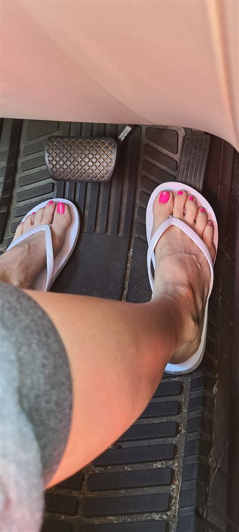252 Best Rtoesfetish Images On Pholder Blue Toes Taste Like