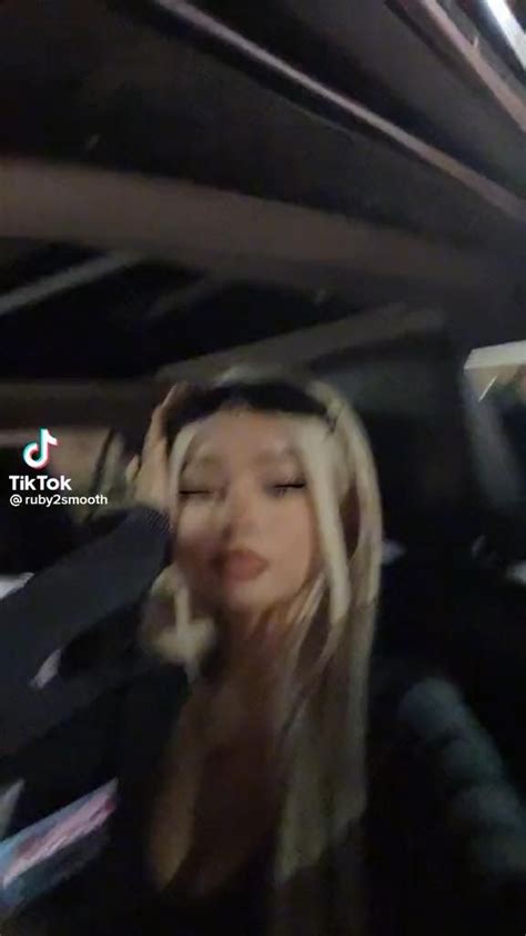 Pin By ♡ On Ruby 💌 [video] Face Reveal Dark Academia Wallpaper Quick Workout