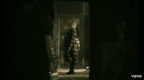 Pin Van Ece Gürbüz Op Hello Adele