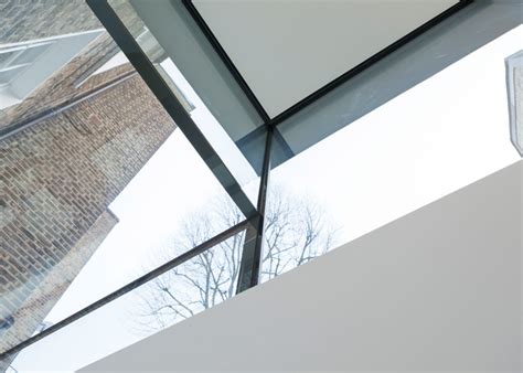 Lipton Plant Creates A Flat Underneath A Victorian London Home