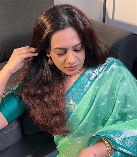 Cute Spruha Joshi Rmarathibayka