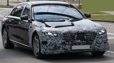 Mercedes E Klasse T Modell Bleibt Lademeister Jesmb