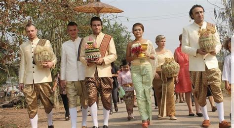 บริษัท ฟิวชั่นเอ็นจิเนียร์ริ่ง แอนด์ เมนเทนแนนซ์เซอร์วิส จำกัด วันนี้ ทั้งฝุ่นทั้งร้อน เช่นเคย