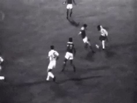 Pele Football S Find And Share On Giphy
