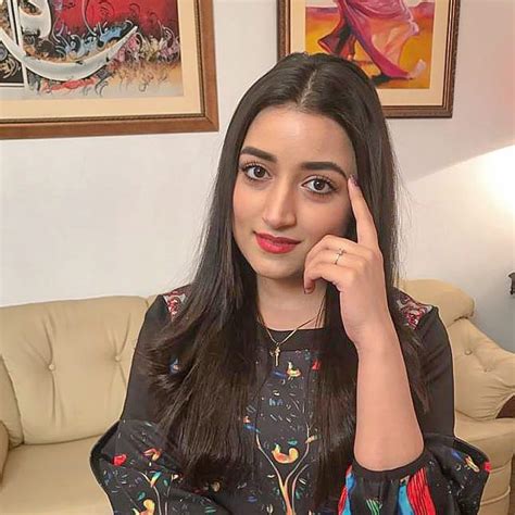 Saba Bukhari Shared The Reality Of Legendary Actors Reviewitpk