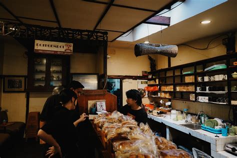 Main Ke Gempol The Hidden Dan Sempit Gem Di Bandung Jajan Apa Saja