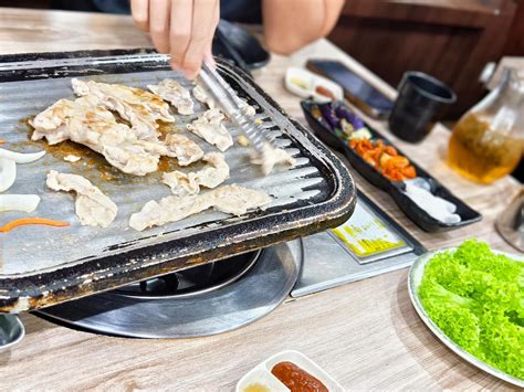 038 Random Birthday Celebration With A Dear Friend 🎉🥳 Planned For Cake