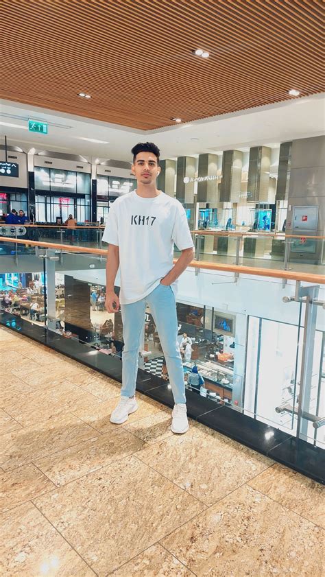 Youssef Hamdy Youshamdy • Threads Say More