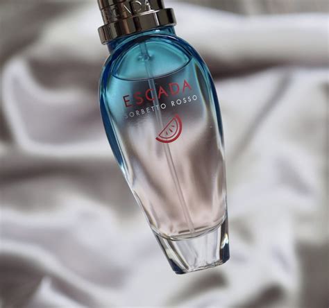 Sommarens Doft från Escada Sorbetto Rosso - Daisy Beauty
