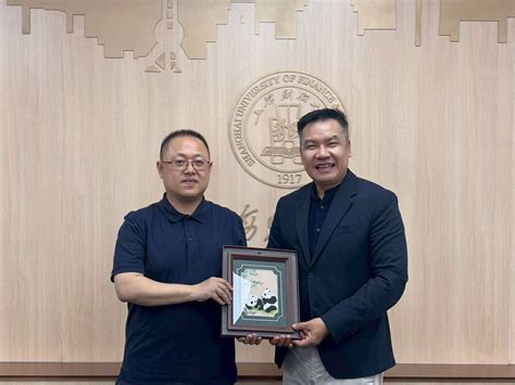 Language Institute Chiang Mai University สถาบันภาษา มหาวิทยาลัยเชียงใหม่ Language Institute