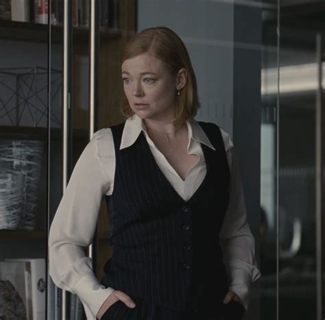 Shiv Roy Siobhan Roy Style Sarah Snook Fashion