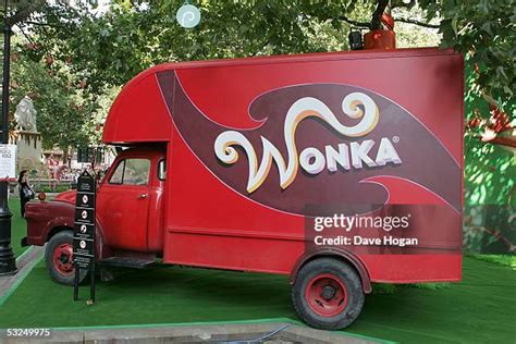 Chocolate Truck Photos And Premium High Res Pictures Getty Images