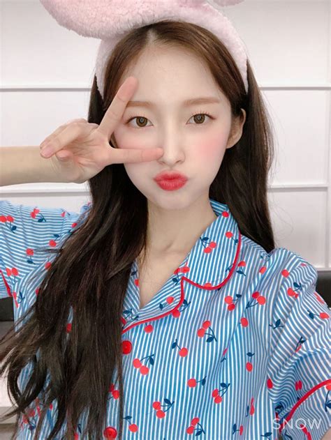 오마이걸 아린 촬스의 이슈와 유머