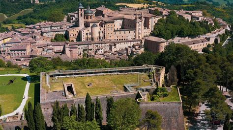 Urbino Que Voir Les 10 Lieux à Visiter Dans La Ville De La Renaissance