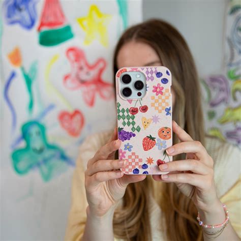 Seashell Pencil Doodles Iphone 17 Case Pela Case