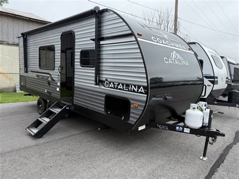 2026 Coachmen Catalina Summit Series 8 211bh