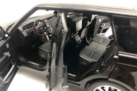 LCD18001g • DiecastSociety.com