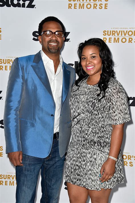 Mike Epps Caught Flirting With Other Woman On Twitter By His Wife